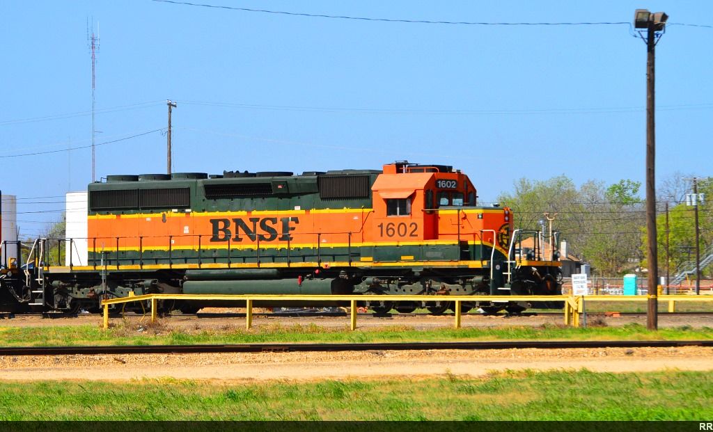 BNSF 1602